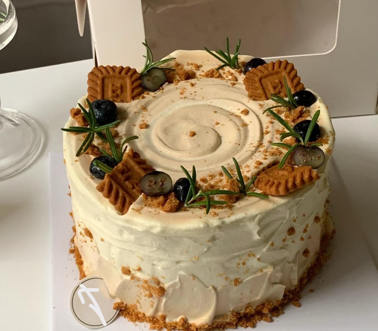 Whole Cakes – Tencakestudio.com